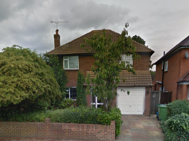 Front driveway in Shepperton, Middlesex - AS Landscapes